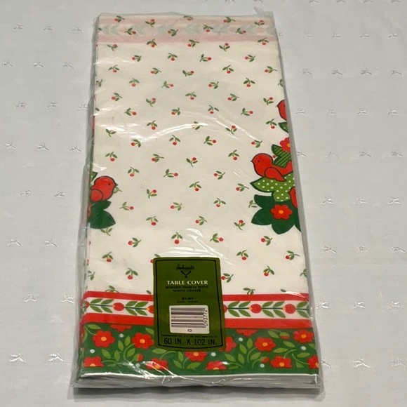 Hallmark | Dining | Hallmark Table Cover Made In Usa | Poshmark